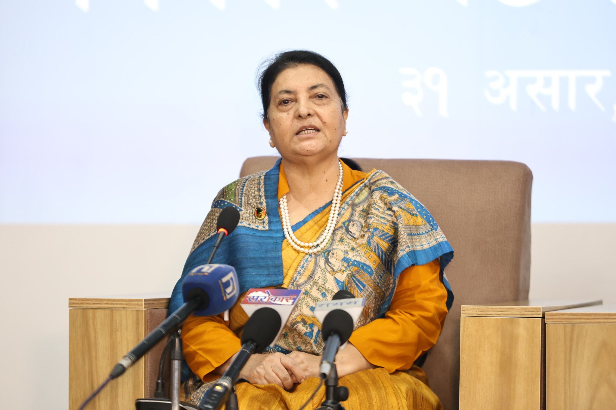 केपीको `कु´विरूद्ध विद्या बोल्ने, यस्तो छ साइत « Dainiki